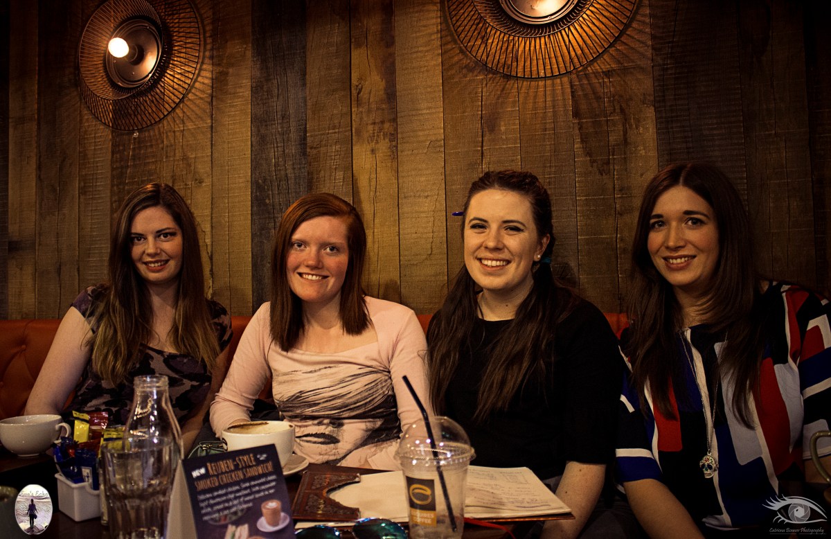 BEHIND THE SCENES OF JUNGLE DOOR – Echo Acting